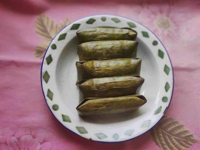Resep Katirisala, Kue Khas Sulsel dengan Dua Rasa Kontras | IDN Times ...