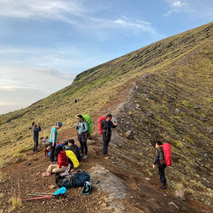 Fakta Gunung Gamkonora | IDN Times