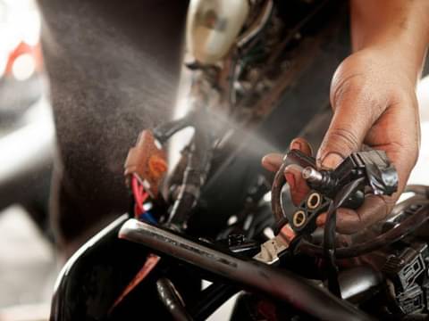 Apa Itu Injeksi Motor? Ini Pengertian dan Cara Kerjanya | IDN Times