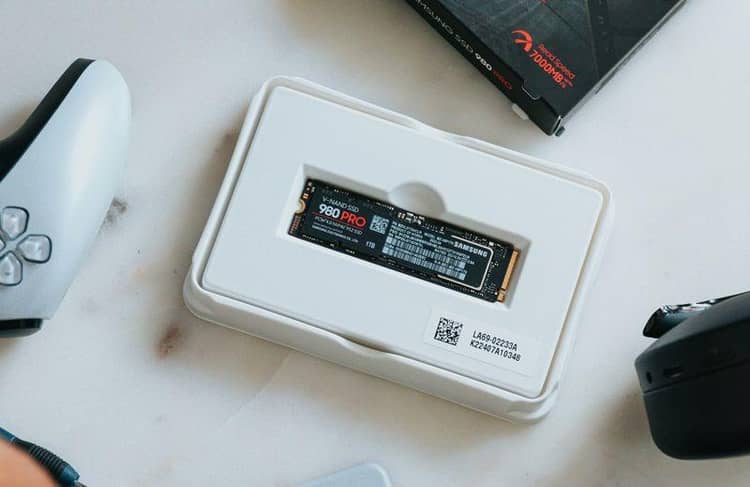 Apa Itu SSD pada Laptop? Ini Pengertian dan Fungsinya | IDN Times