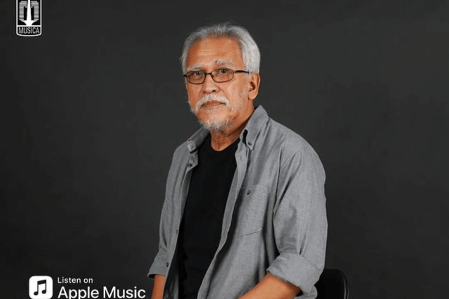 Lirik Lagu Iwan Fals Bento dan Chord yang Lengkap | IDN Times