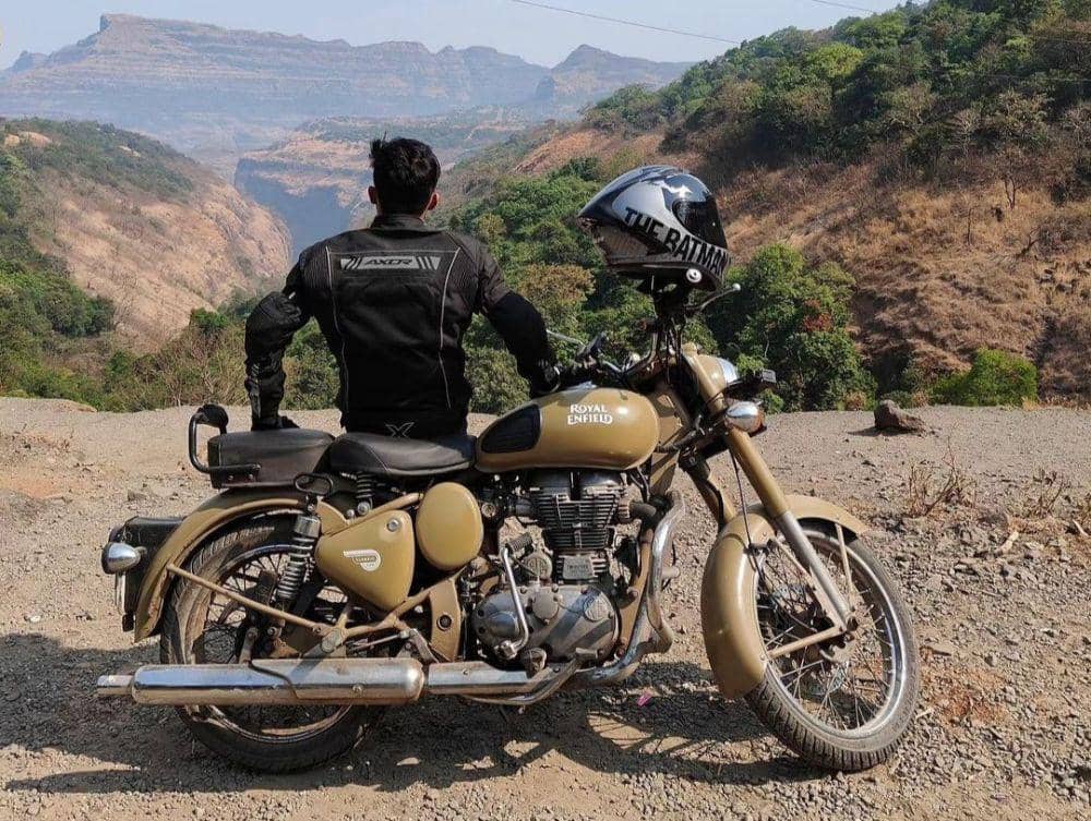 Harga dan Spesifikasi Royal Enfield Classic 500 | IDN Times
