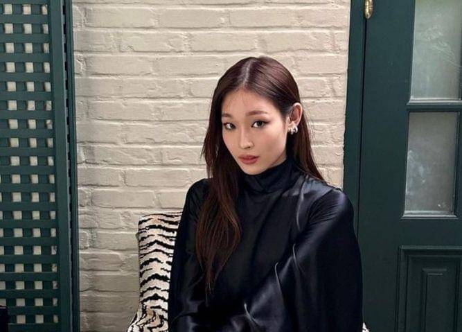 Biodata dan Profil Moon Seo Yoon, Cucu Samsung yang Memesona | IDN Times