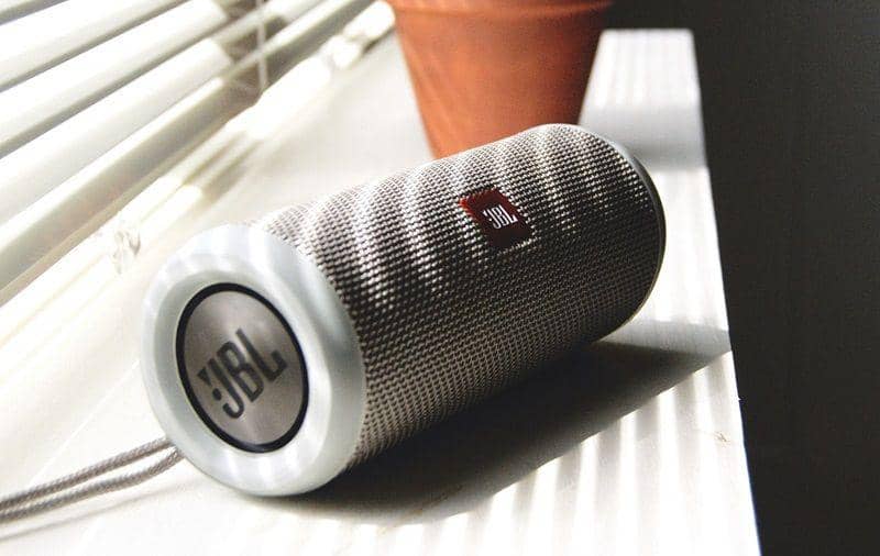 7 Merek Speaker Bluetooth Terbaik 2024, Kualitas Terjamin | IDN Times