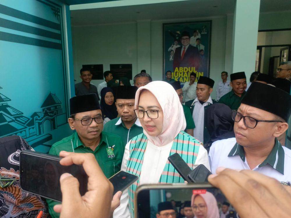 Siang Ini, PDIP-Golkar Deklarasi Airin-Ade di Pilgub Banten | IDN Times Banten