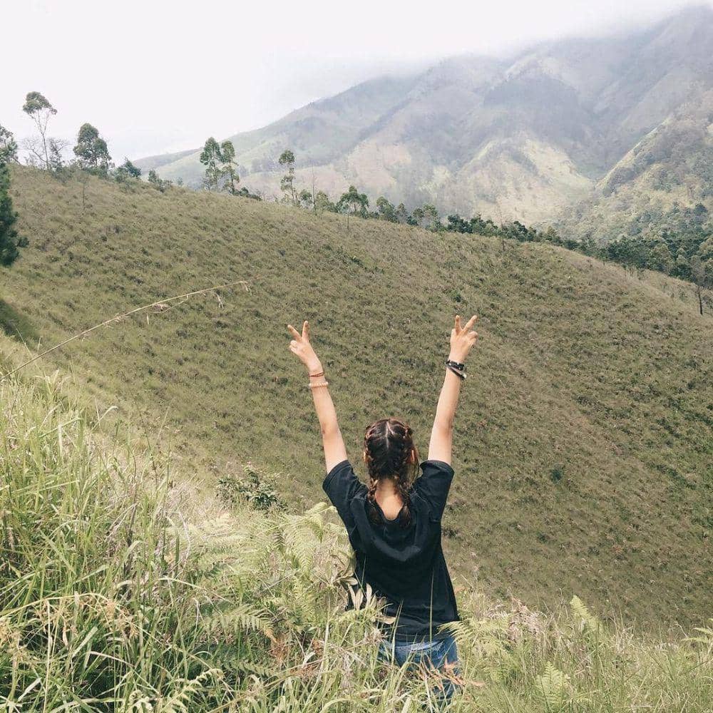 Harga Tiket Masuk dan Rute Pendakian Menuju Puncak Budug Asu | IDN ...