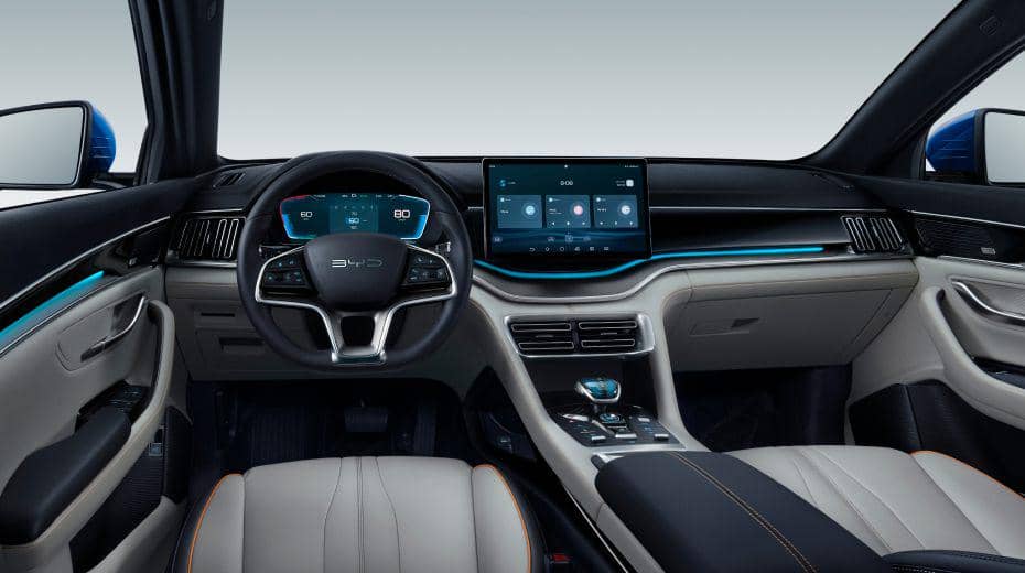 Mobil Listrik BYD M6: Harga, Spesifikasi dan Fiturnya | IDN Times