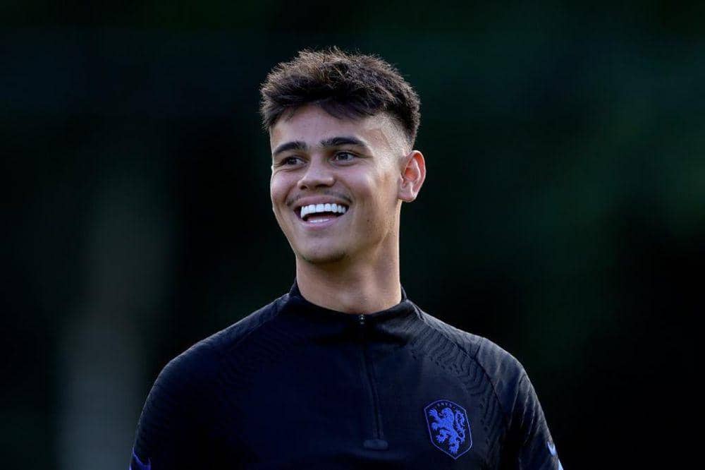 Profil Mees Hilgers, Pemain Belanda Berdarah Manado | IDN Times