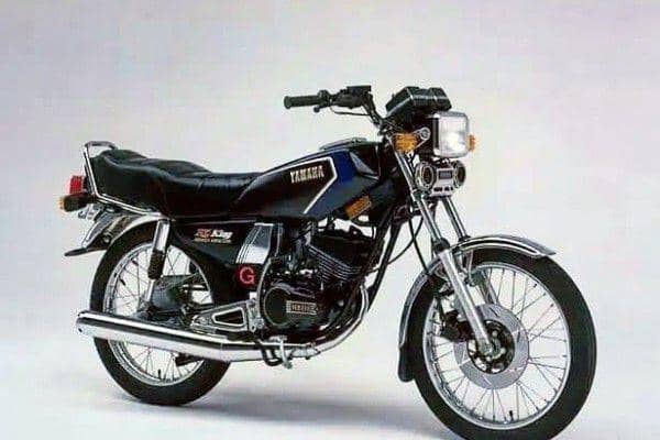 Deretan Motor 2 Tak, Raja Jalanan yang Kini Tersisih | IDN Times