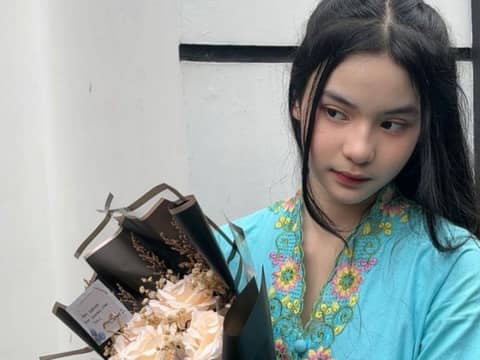 Fakta Wisuda Jazzlyn Trisha JKT48 yang Baru Lulus SD | IDN Times