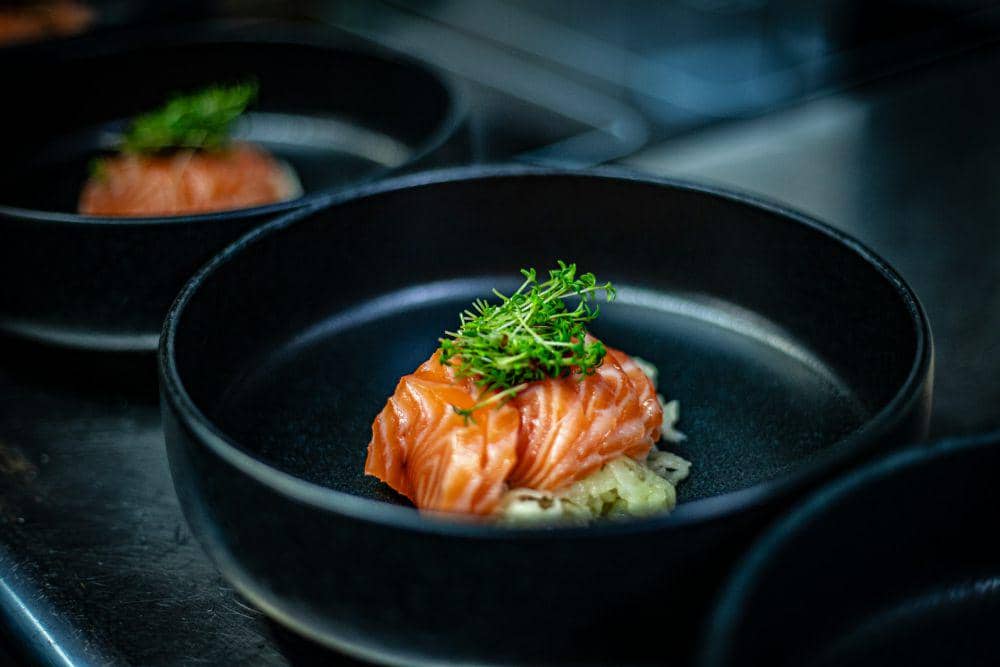 6 Fakta Menarik Sashimi, Kuliner Ikan Mentah dari Jepang | IDN Times