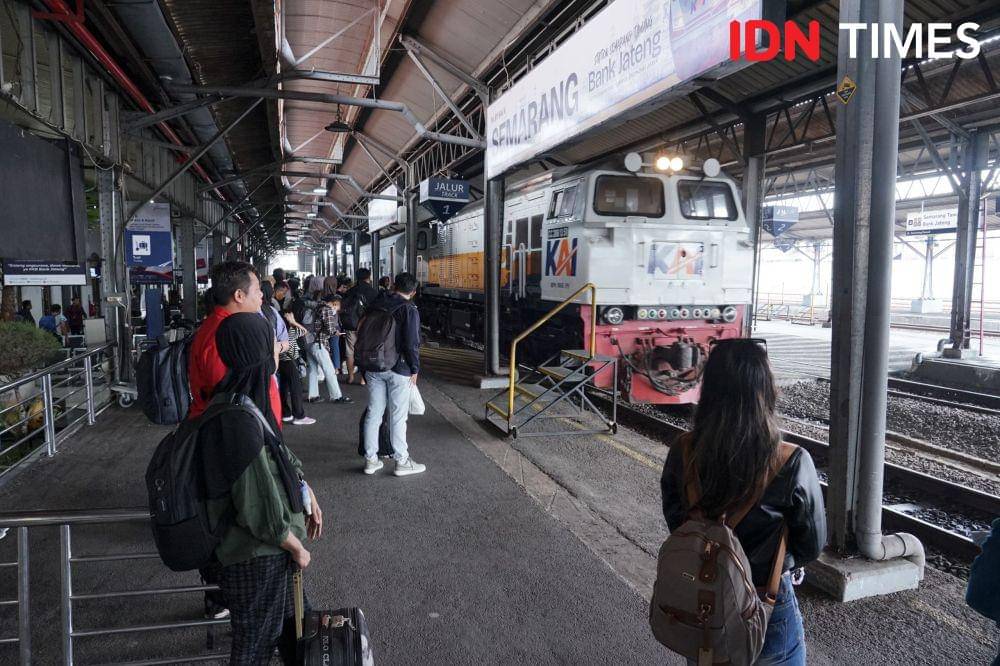 Sambut HUT RI, KAI Beri Diskon Tiket Kereta 20 Persen | IDN Times