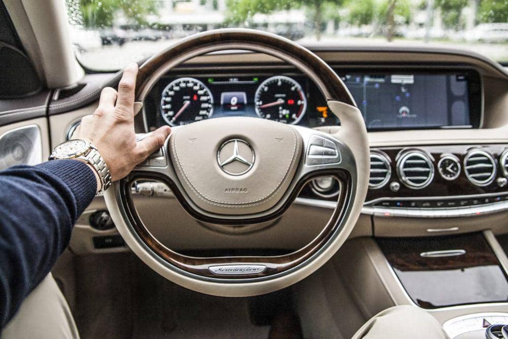 5 Daftar Motor Listrik Pakai Baterai Swap, Ada Smoot Zuzu | IDN Times