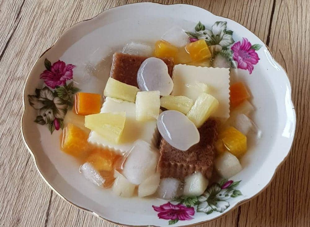 Resep Es Podeng Jadul, Manis dan Gurihnya Segar Banget! | IDN Times
