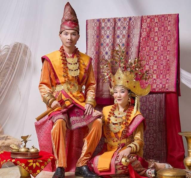 5 Jenis Siger Lampung: Bentuk dan Maknanya | IDN Times Lampung