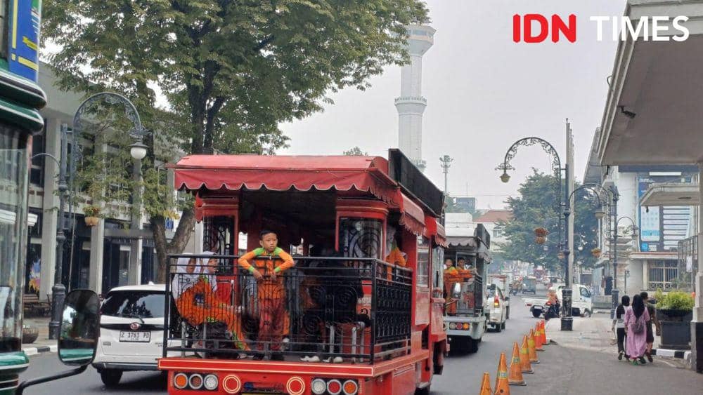 Cara Naik Bandros di Bandung Beserta Tiket dan Rutenya | IDN Times