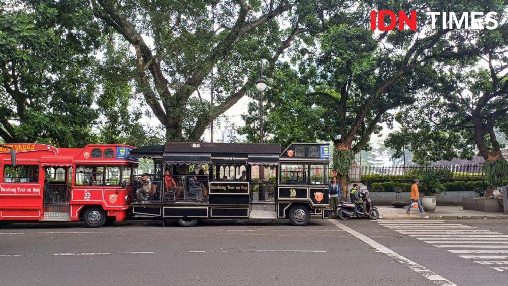 Cara Naik Bandros di Bandung Beserta Tiket dan Rutenya | IDN Times