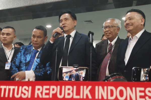 Profil Yusril Ihza M, Pendiri PBB yang Masuk Kabinet Prabowo | IDN Times
