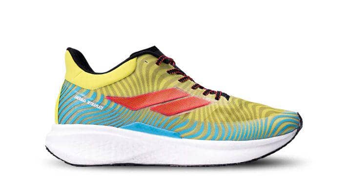 6 Pilihan Running Shoes Brand Lokal, Bisa Buat Jarak Jauh! | IDN Times