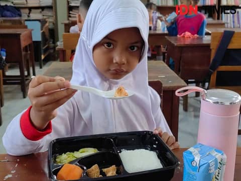Konsumsi Rumah Tangga Masih Jadi Andalan Dongkrak Ekonomi pada 2026 ...