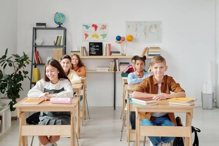 5 Contoh Susunan Acara Debat Calon Ketua OSIS, agar Tertib dan Efektif ...