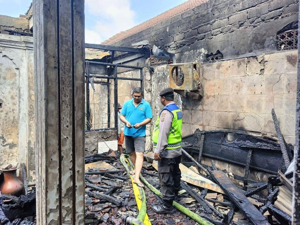 Api Dupa Bakar Rumah di Bali | IDN Times Bali