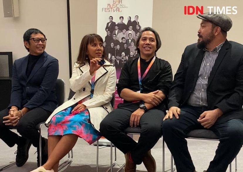 Wawancara Mocca, Band 2000-an yang Eksis Terus hingga Kini | IDN Times