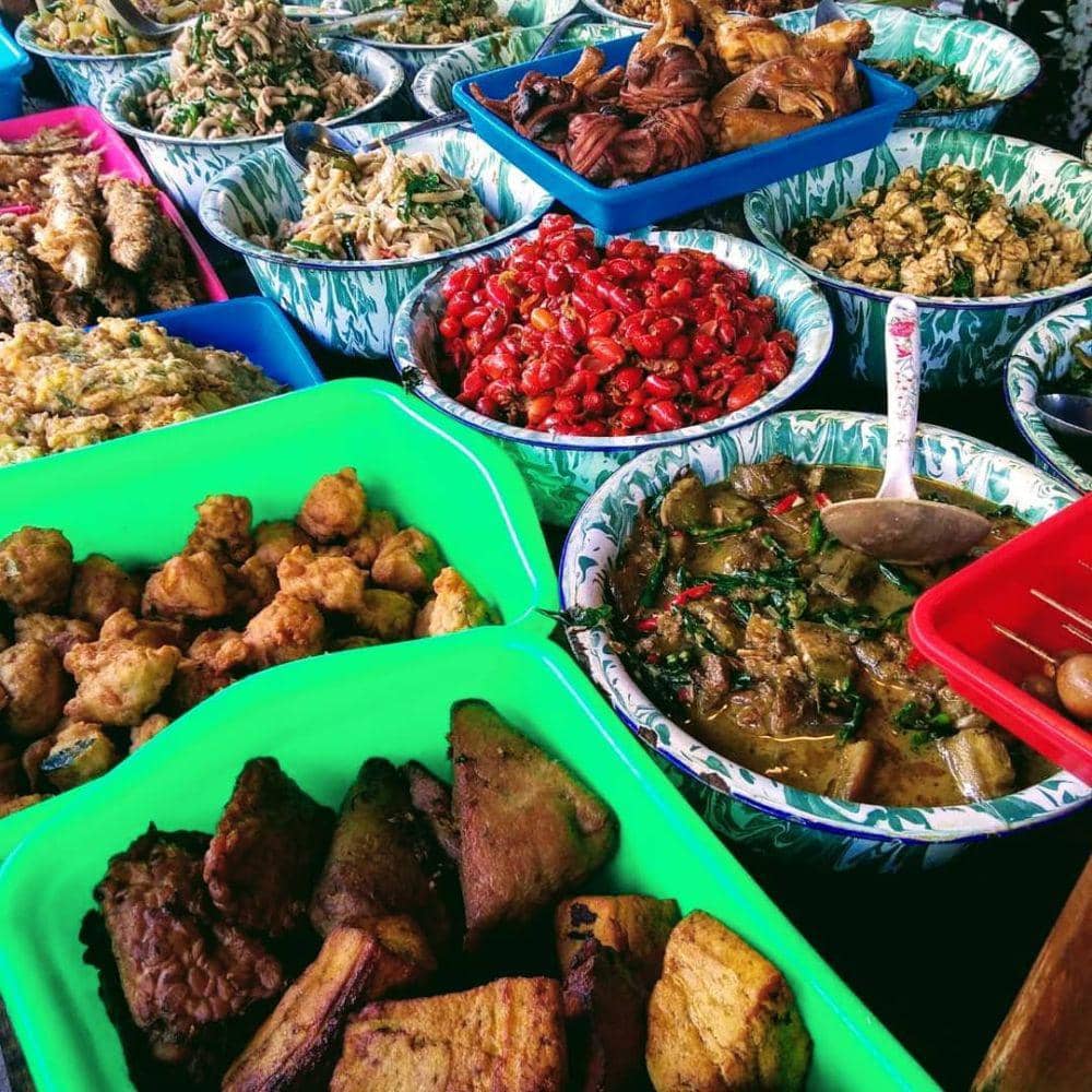 7 Pasar Tradisional di Yogyakarta yang Asyik untuk Kulineran | IDN Times