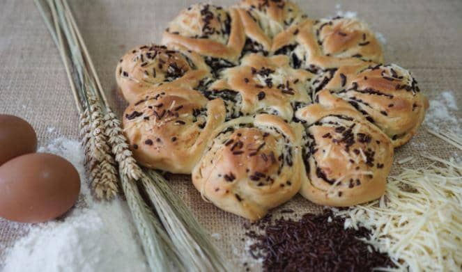 Daftar Menu dan Harga Roti Unyil Venus Bogor | IDN Times