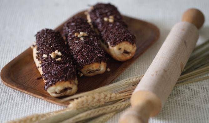 Daftar Menu dan Harga Roti Unyil Venus Bogor | IDN Times