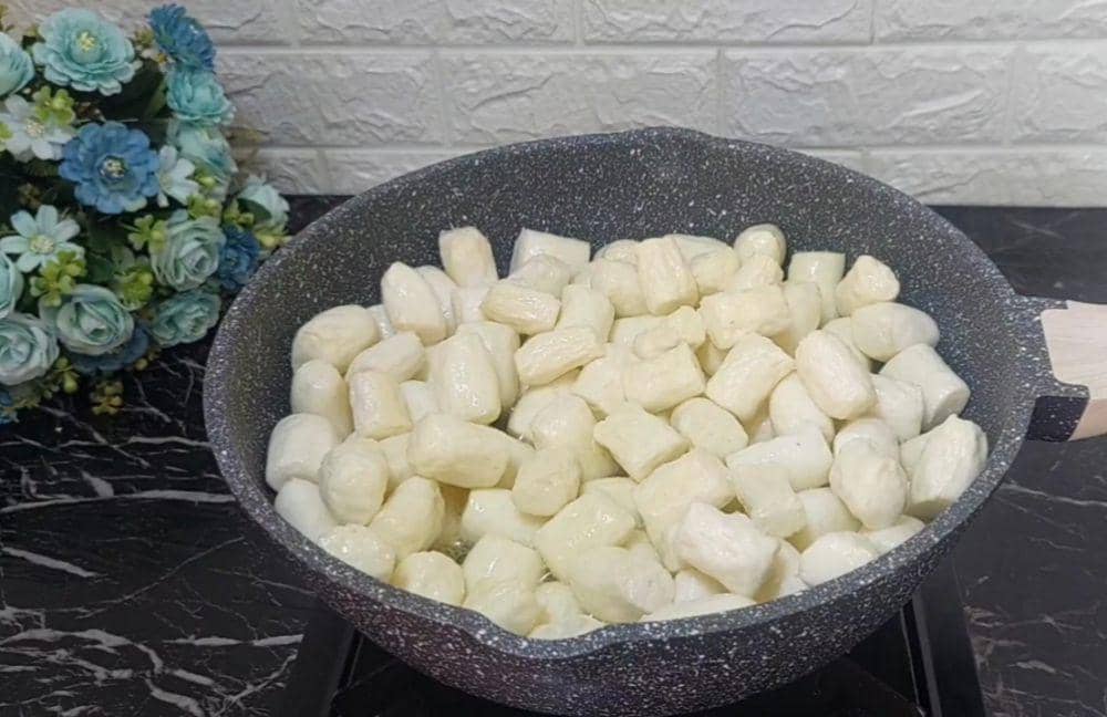 Resep Amplang Kerupuk Ikan Khas Samarinda | IDN Times