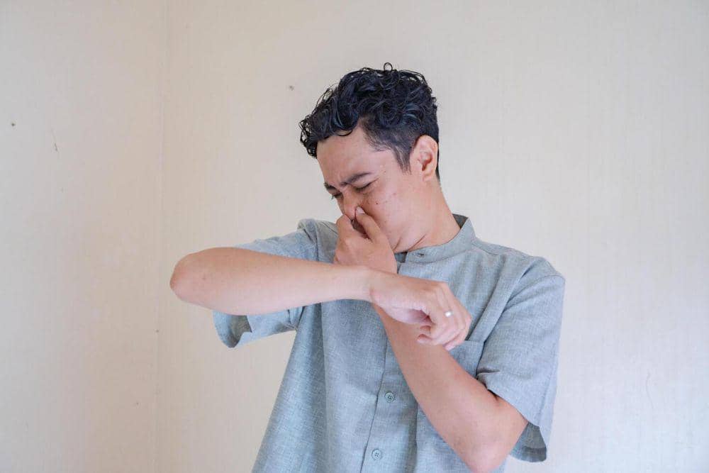 7 Penyebab Ketiak Bau Bawang dan Cara Mengatasinya | IDN Times