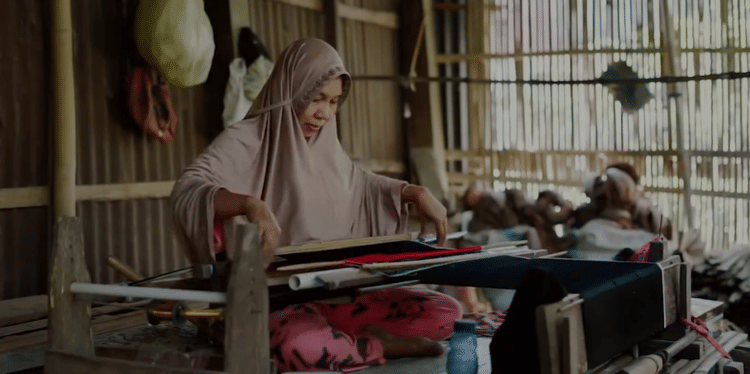 5 Fakta Menarik Tentang Lipa’ Sabbe Sarung Khas Bugis | IDN Times