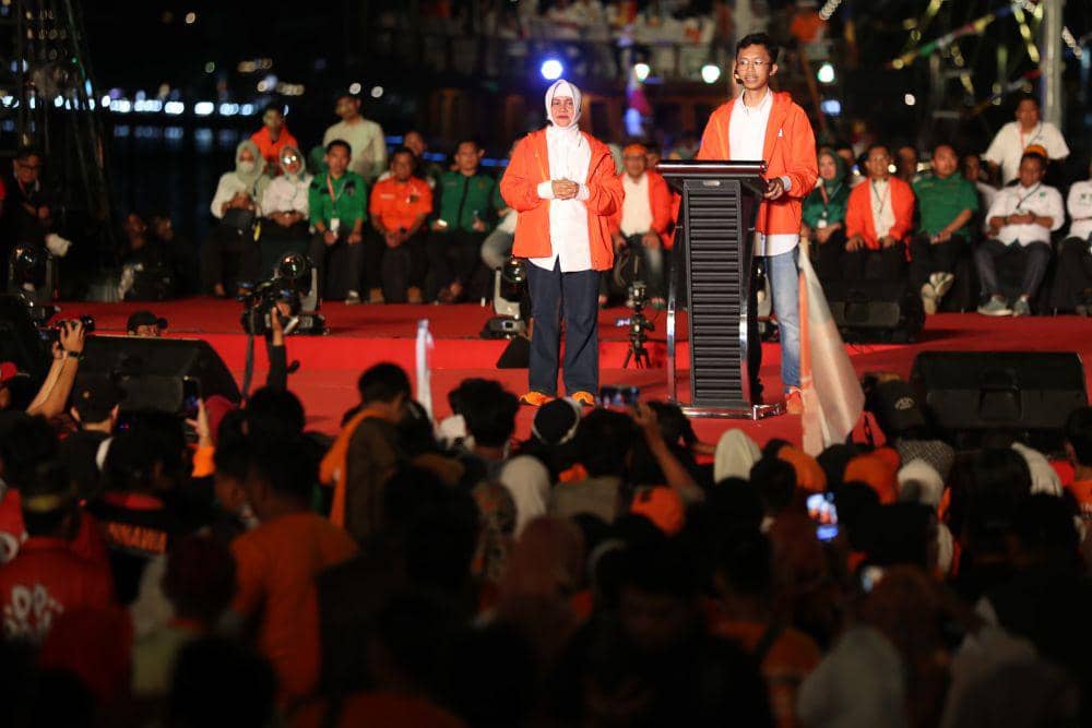 Indira-Ilham Ingin Revolusi Pendidikan: Siswa Cerdas-Sombere | IDN ...