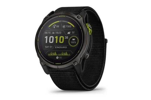15 Rekomendasi Smartwatch Pria Terbaik 2025, Fitur Lengkap | IDN Times