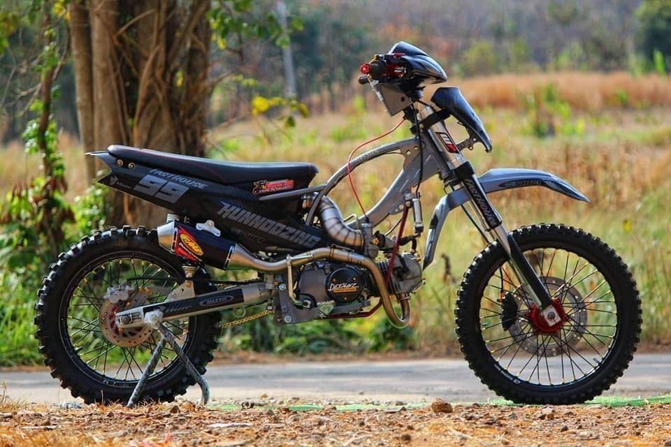 5 Modifikasi Honda Supra Fit, dari Road Race hingga Thailook | IDN Times