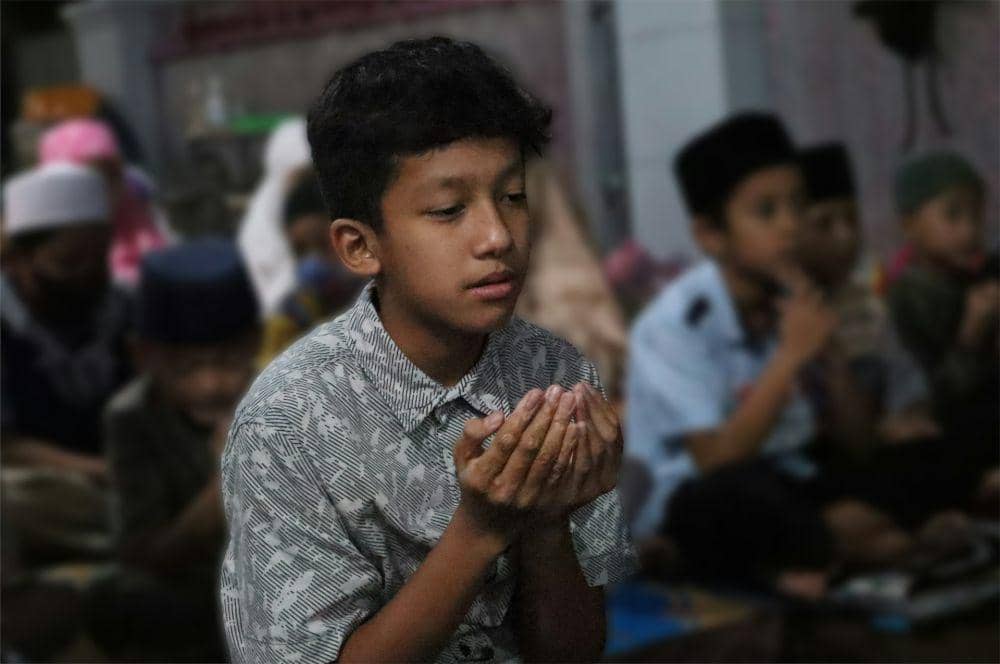 Doa Hari Rabu dan Keutamaannya, Memohon Rahmat Allah SWT | IDN Times