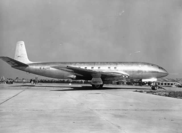 5 Fakta de Havilland DH106 Comet, Pesawat Jet Komersial Pert | IDN Times