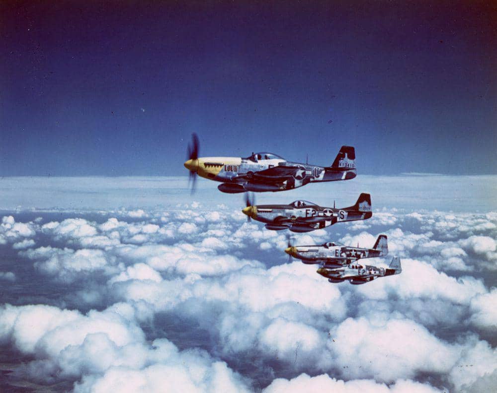5 Fakta P-51 Mustang, Pesawat Pemburu Legendaris dari Era PD | IDN Times