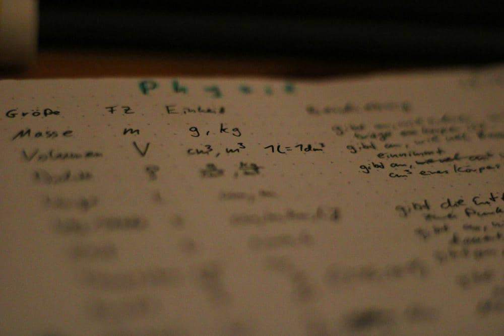 75 Contoh Soal PAS Kimia kelas 12 Semester 1 | IDN Times