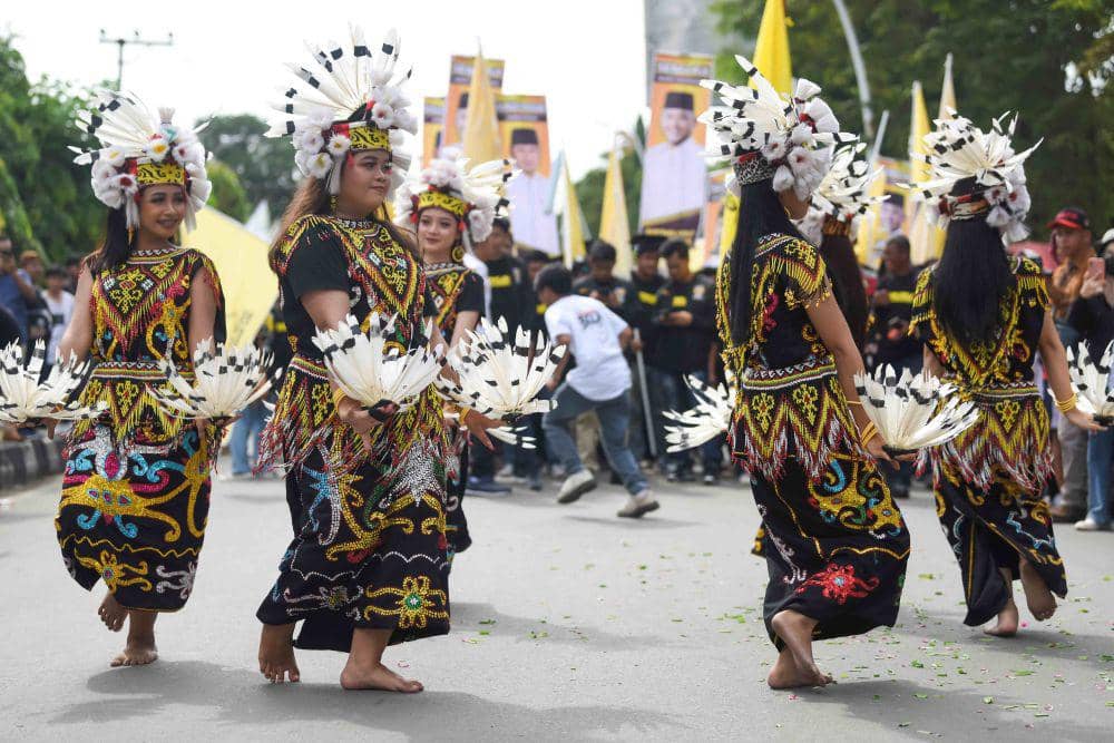Dari Beluluh sampai Ngugu Tahun, 5 Upacara Adat Kaltim yang Wajib Kamu ...
