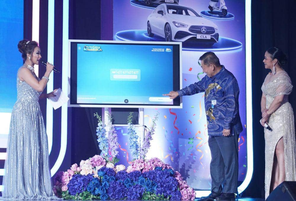 BCA Bagi-bagi Hadiah untuk Nasabah, Cek Caranya di Sini! | IDN Times