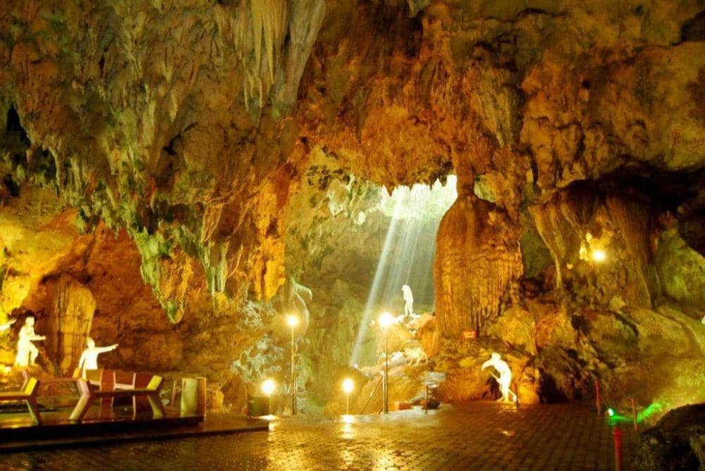 Gua Jatijajar Kebumen: Informasi Lokasi, Harga Tiket, Tips | IDN Times