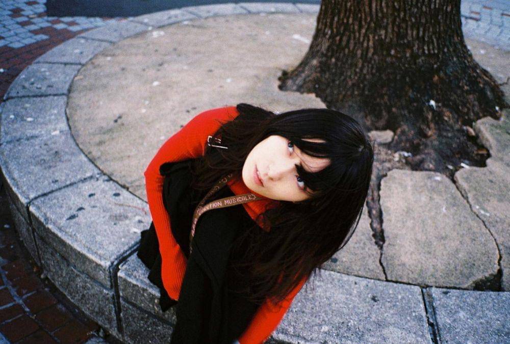 Profil Sayuri, Penyanyi OST My Hero Academia yang Meninggal | IDN Times