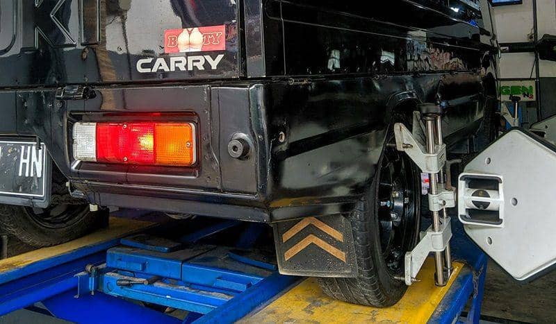 Apa Itu Spooring Balancing Mobil? Ini Penjelasan Lengkapnya | IDN Times