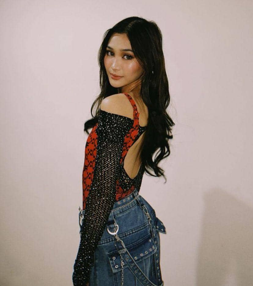 Profil Member BINI | IDN Times