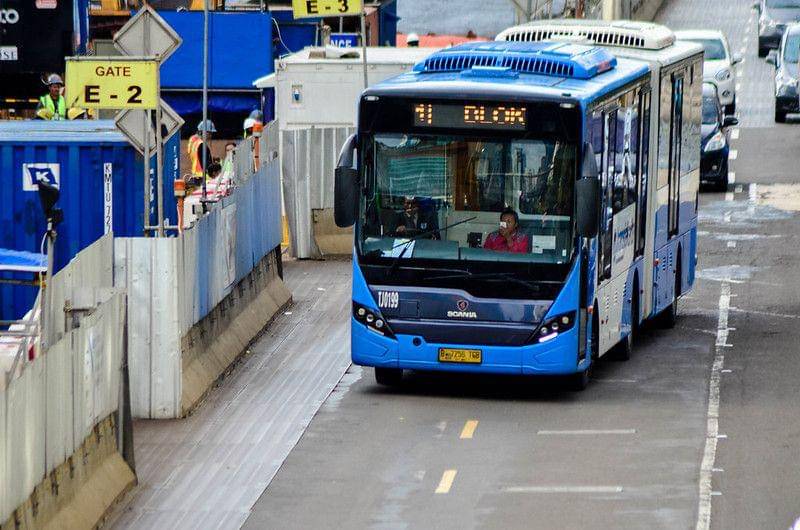 Rute Transjakarta Koridor 1: Halte dan Jam Operasionalnya | IDN Times