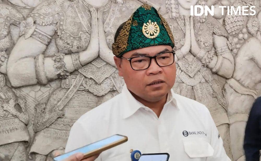 Resmi Dilantik, Ricky Perdana Gozali Sah Jadi Deputi Gubernur BI | IDN ...