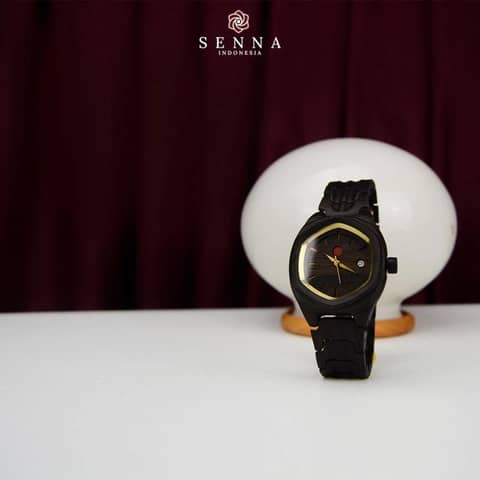 10 Merek Jam Tangan Kayu Lokal Terbaik, Desainnya Unik! | IDN Times