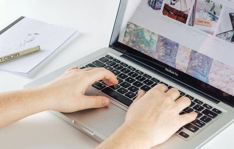 7 Cara Meredupkan Layar Laptop Windows dengan Mudah | IDN Times